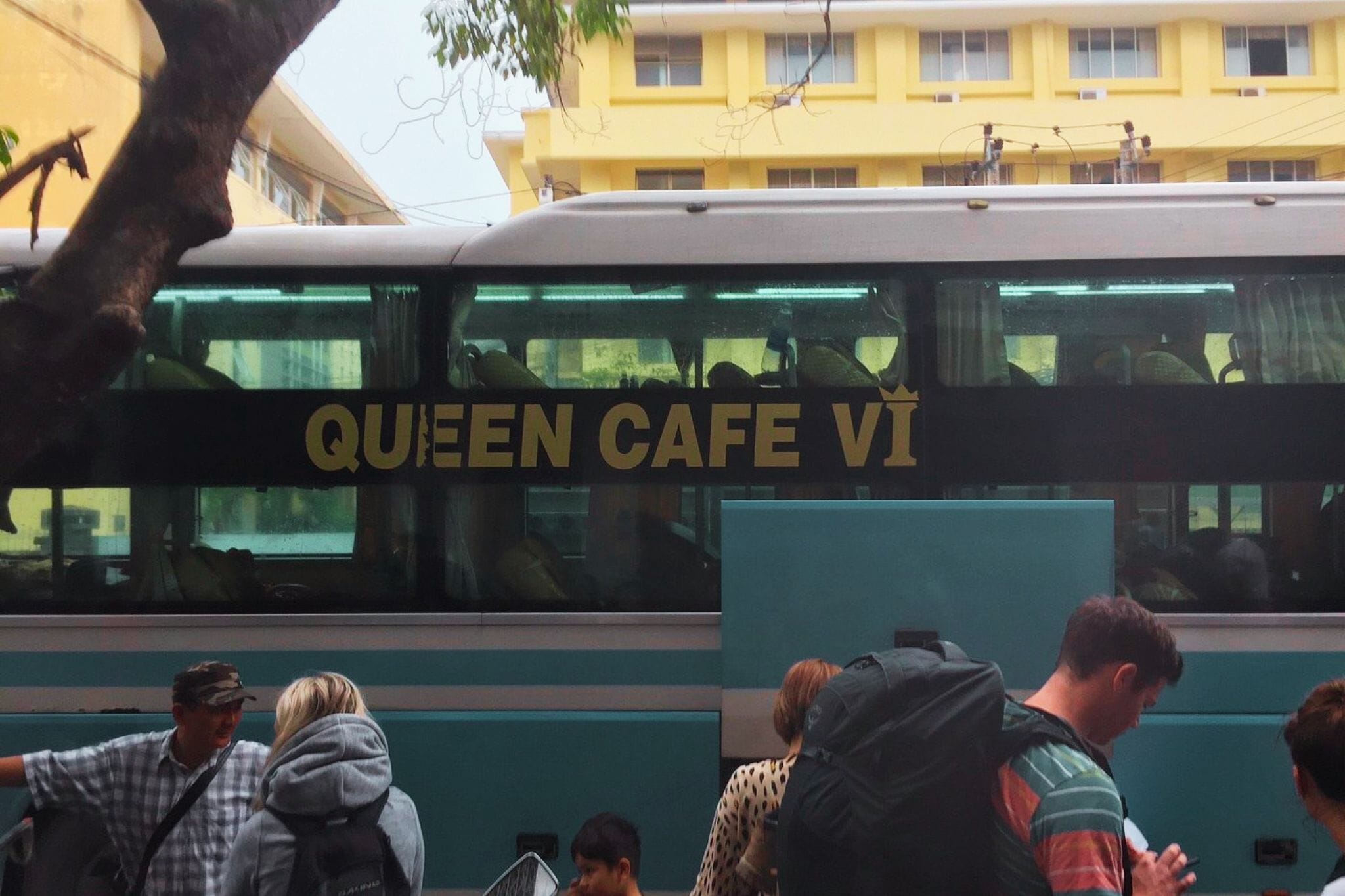 Sleeper Bus dari Hanoi ke Da Nang: Queen Cafe